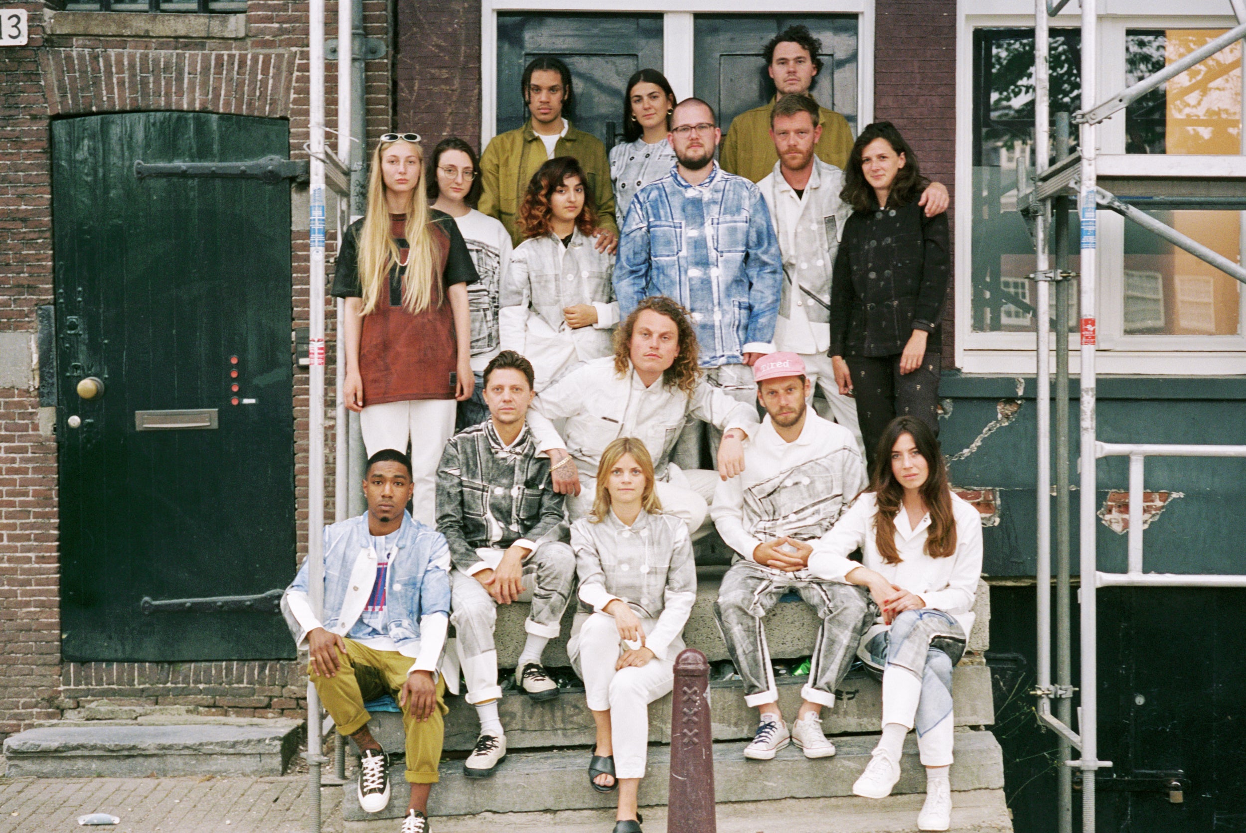 ELISA VAN JOOLEN X BONNE SUITS